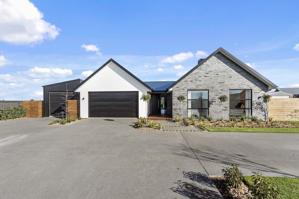 Peter Ray Homes | Feature Home | The Olsen