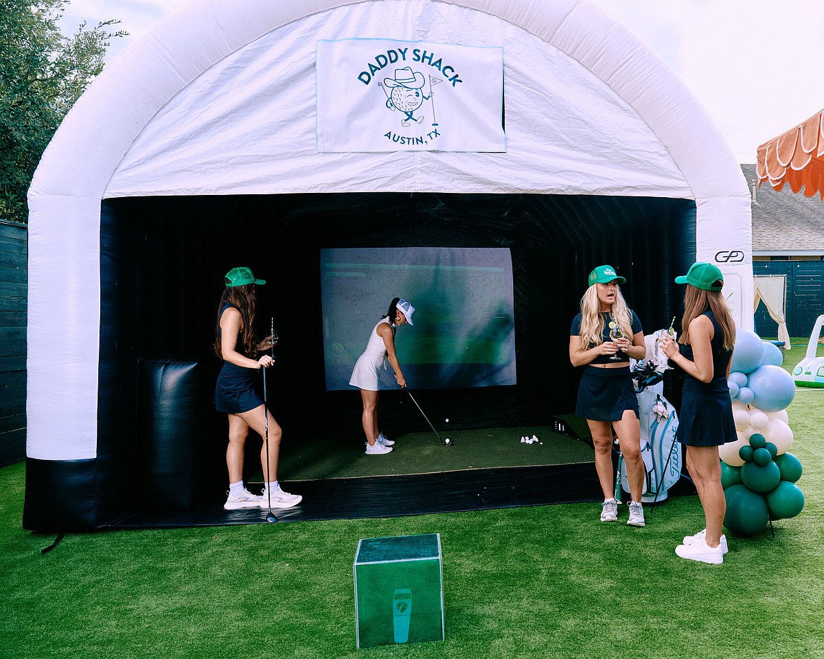 Swing & Sip with Us! | Daddy Shack Golf