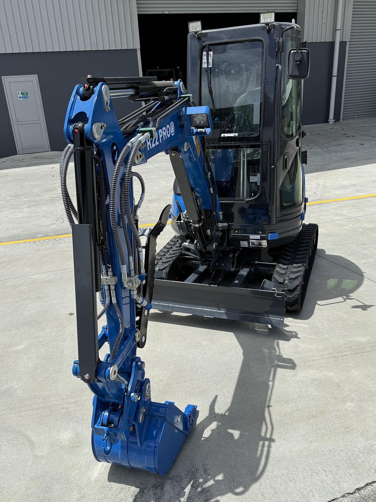 RIPPA R22 Pro 2.2 Tonne Excavator | Mini Skid Steer NZ