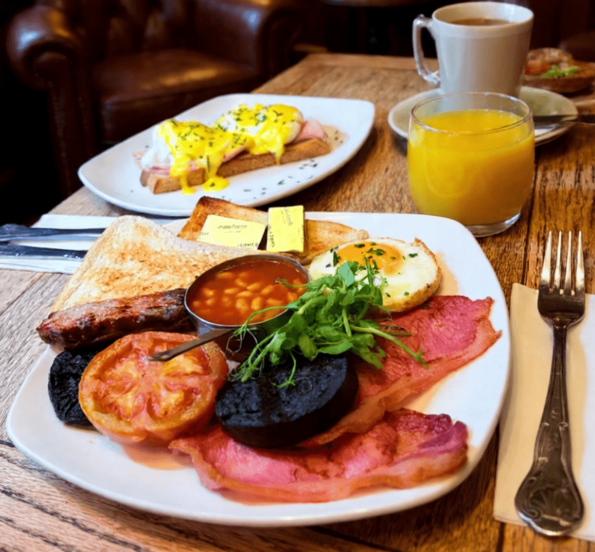 A Fresh Start to Your Stay: Breakfast at The Crown and Crossed Swords ...